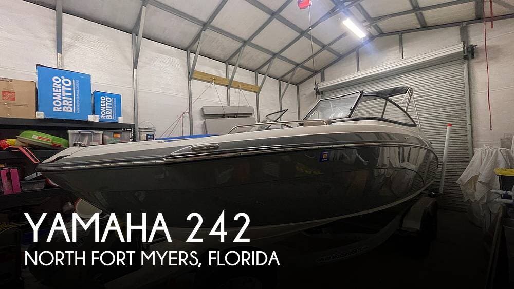 Jet Boat - 2016 Yamaha 242 Limited S | Motor & Keel