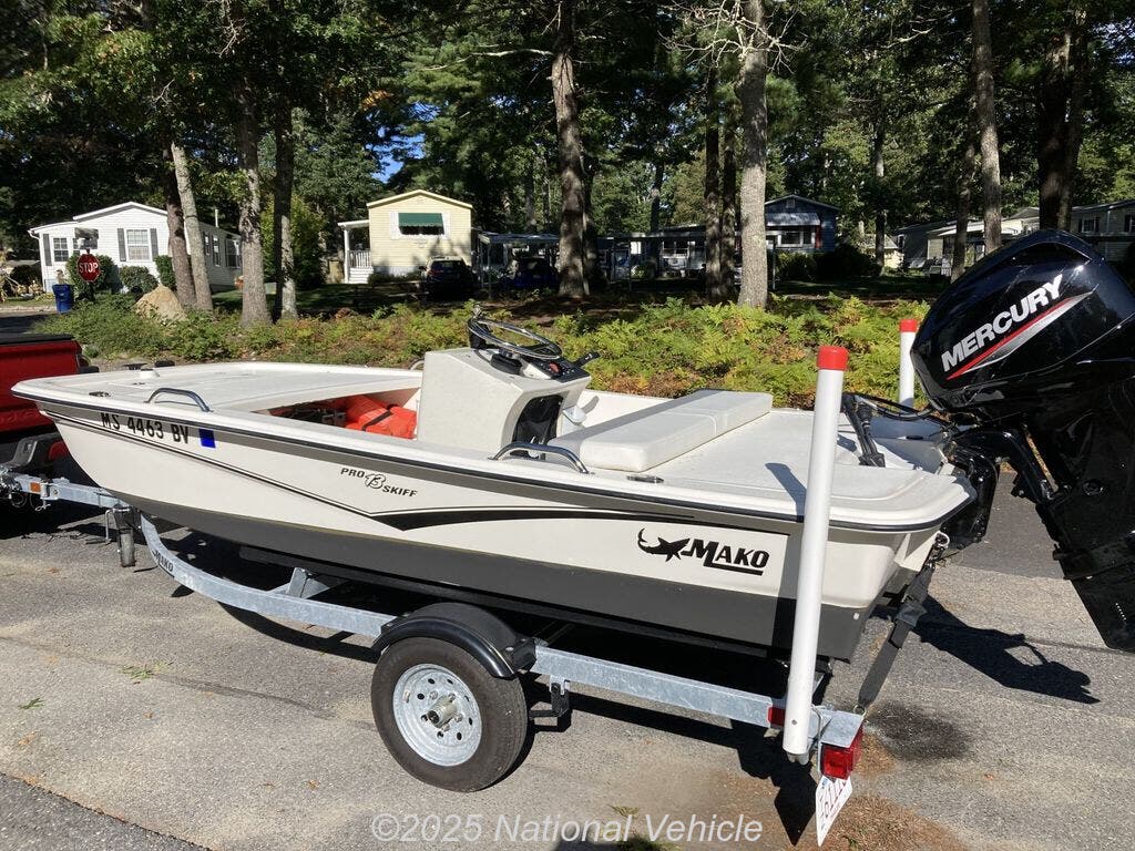 Bay Boat - 2023 Mako Pro Skiff 13 CC | Motor & Keel