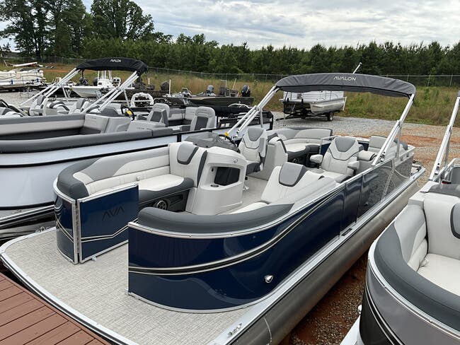 2025 Avalon LSZ 25 Quad Lounger