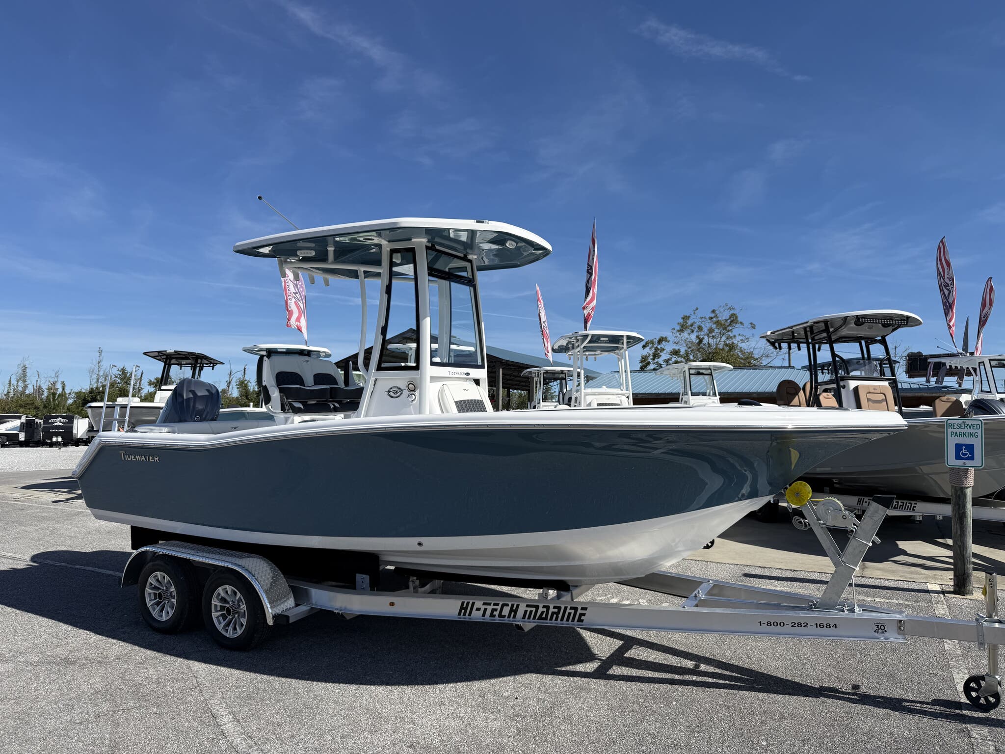 Center Console - 2026 Tidewater Boats 220 LXF | Motor & Keel