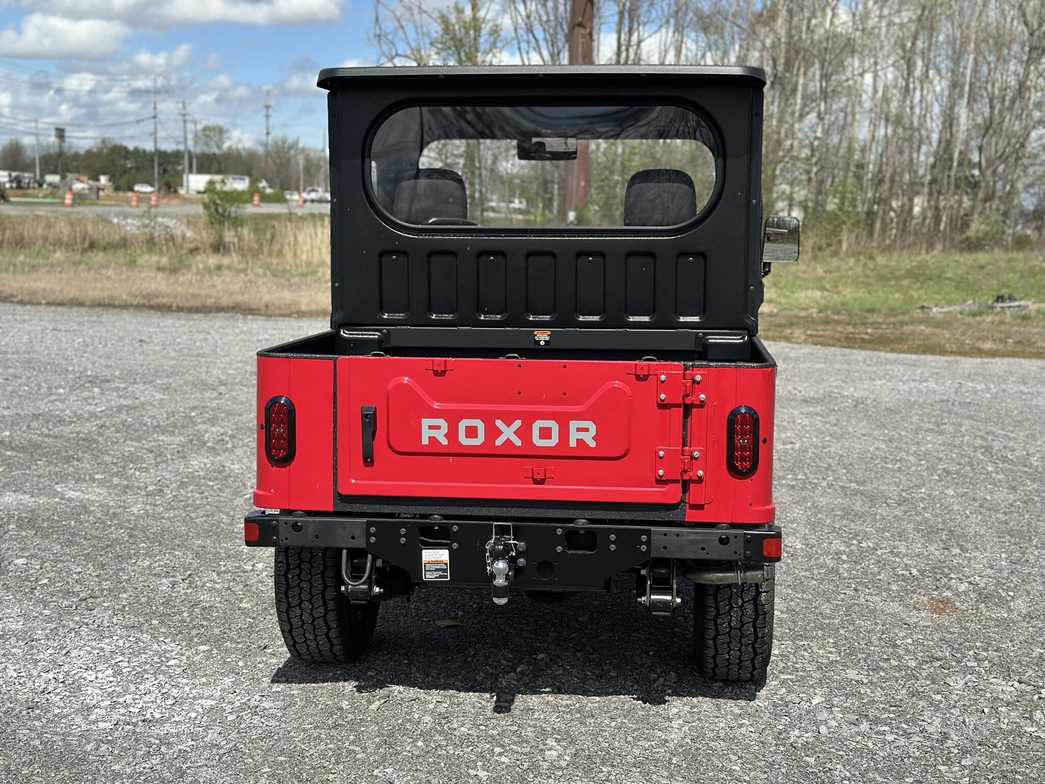 2024 Mahindra Roxor