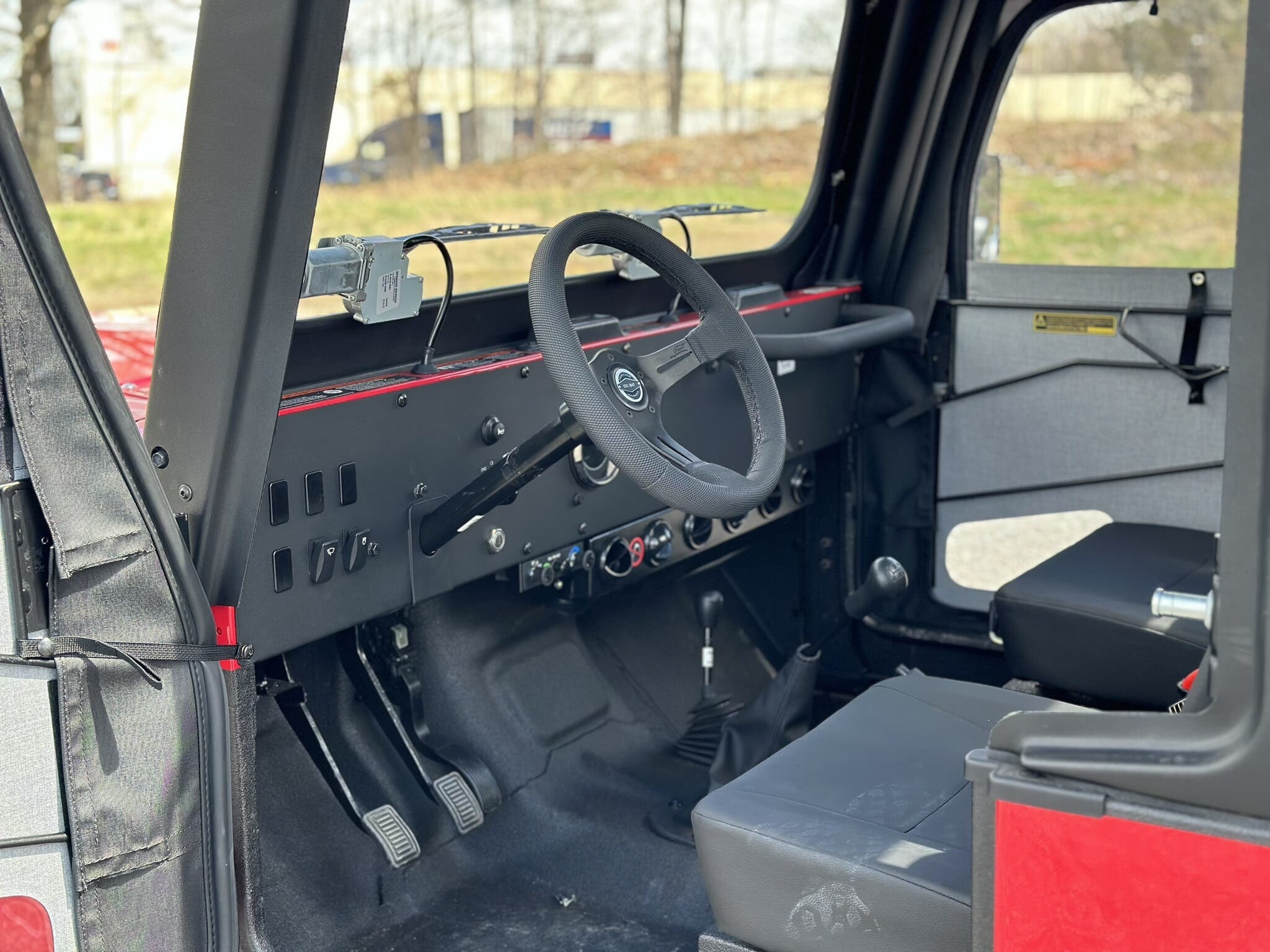 2024 Mahindra Roxor HD Cab 011586