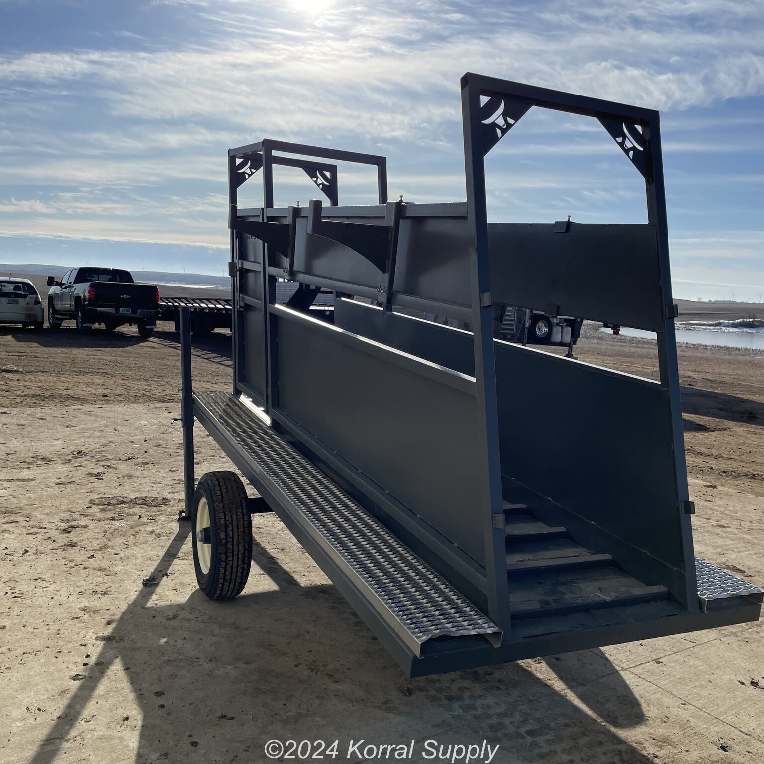 Macksteel Portable Loading Chute w/ Panel Brackets