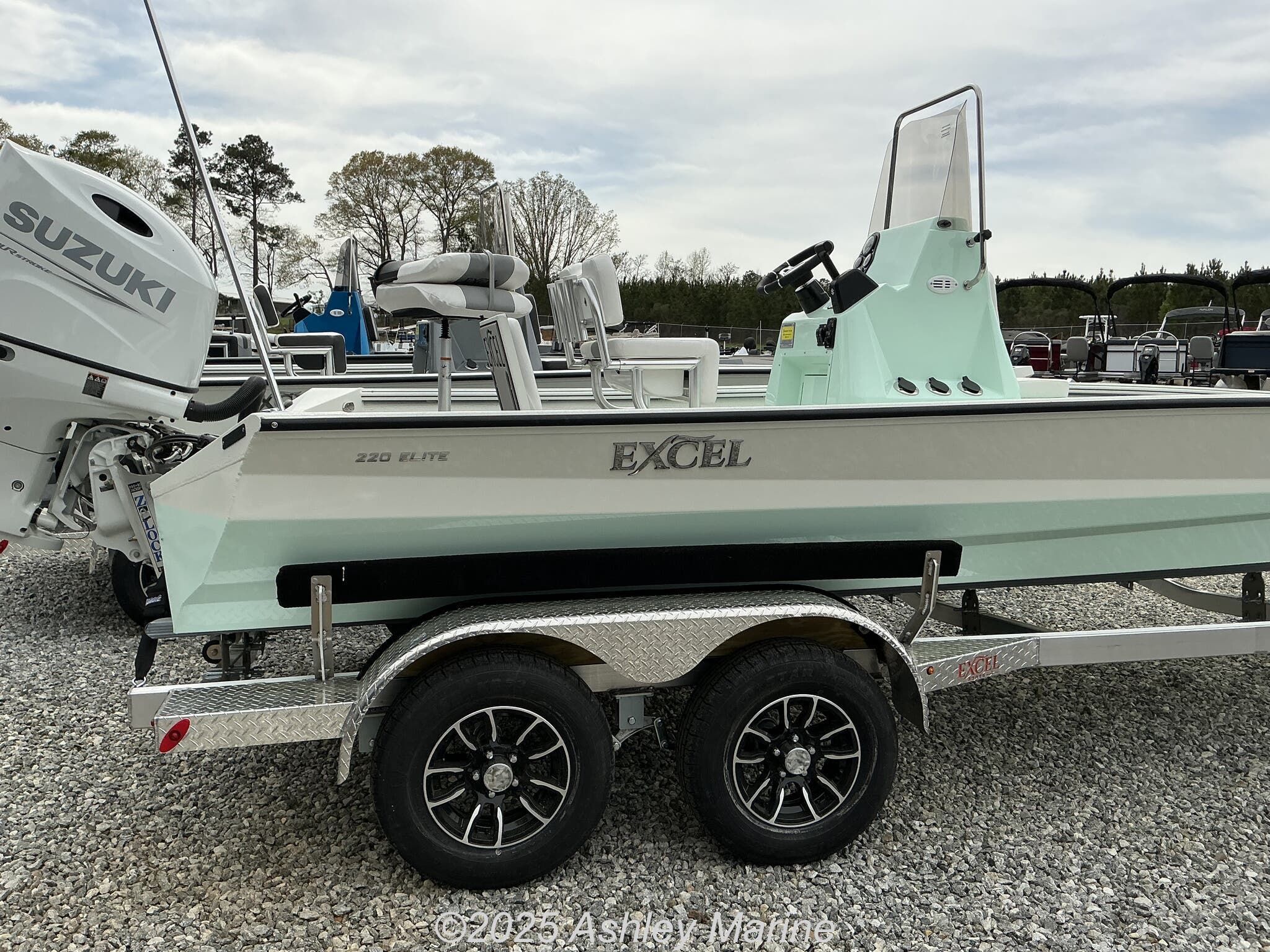 2025 Excel Bay Pro 220 220 ELITE
