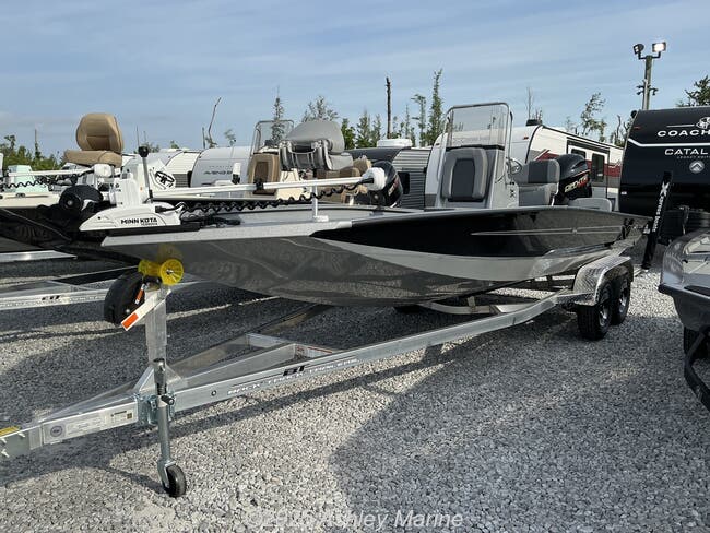 2025 Xpress Hyper-Lift Series H22B