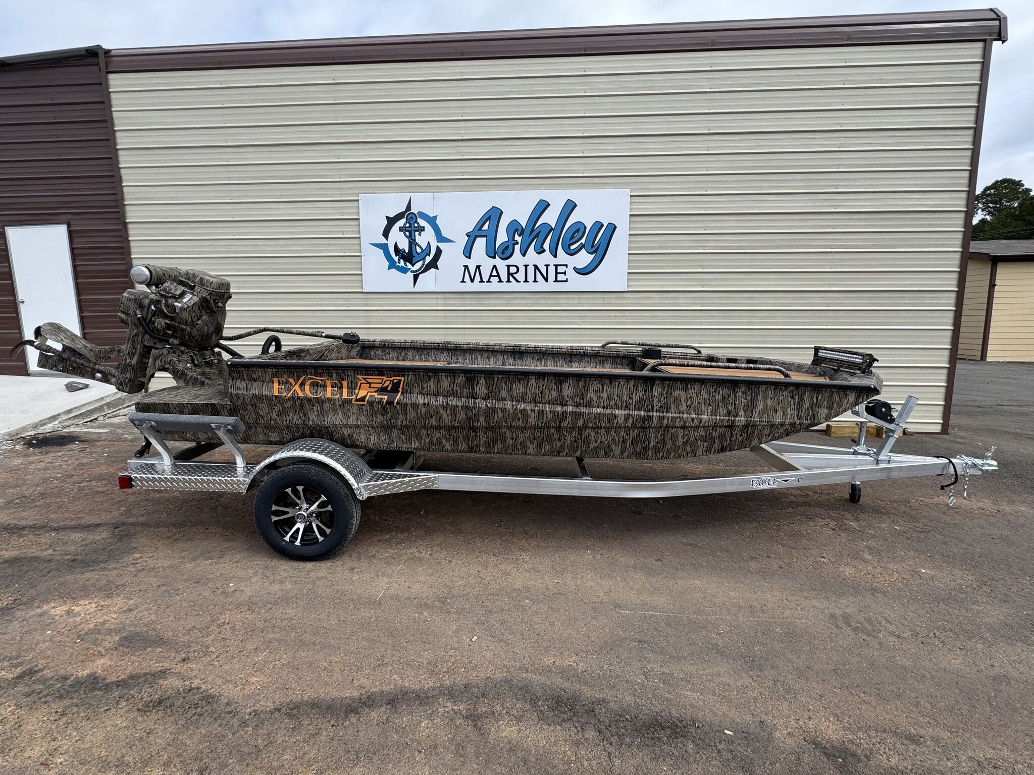 Duck Boat - 2026 Excel Shallow Water F4 1754 | Motor & Keel