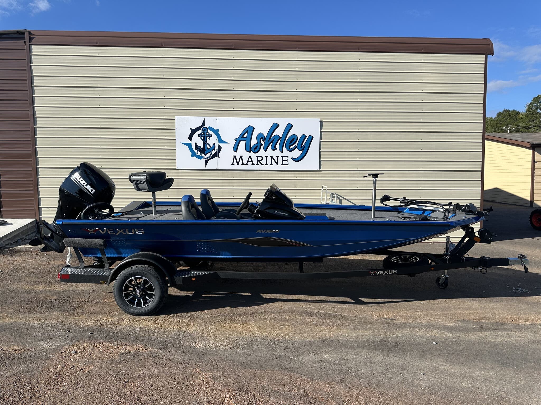 Bass Boat - 2026 Vexus Defender 181 | Motor & Keel