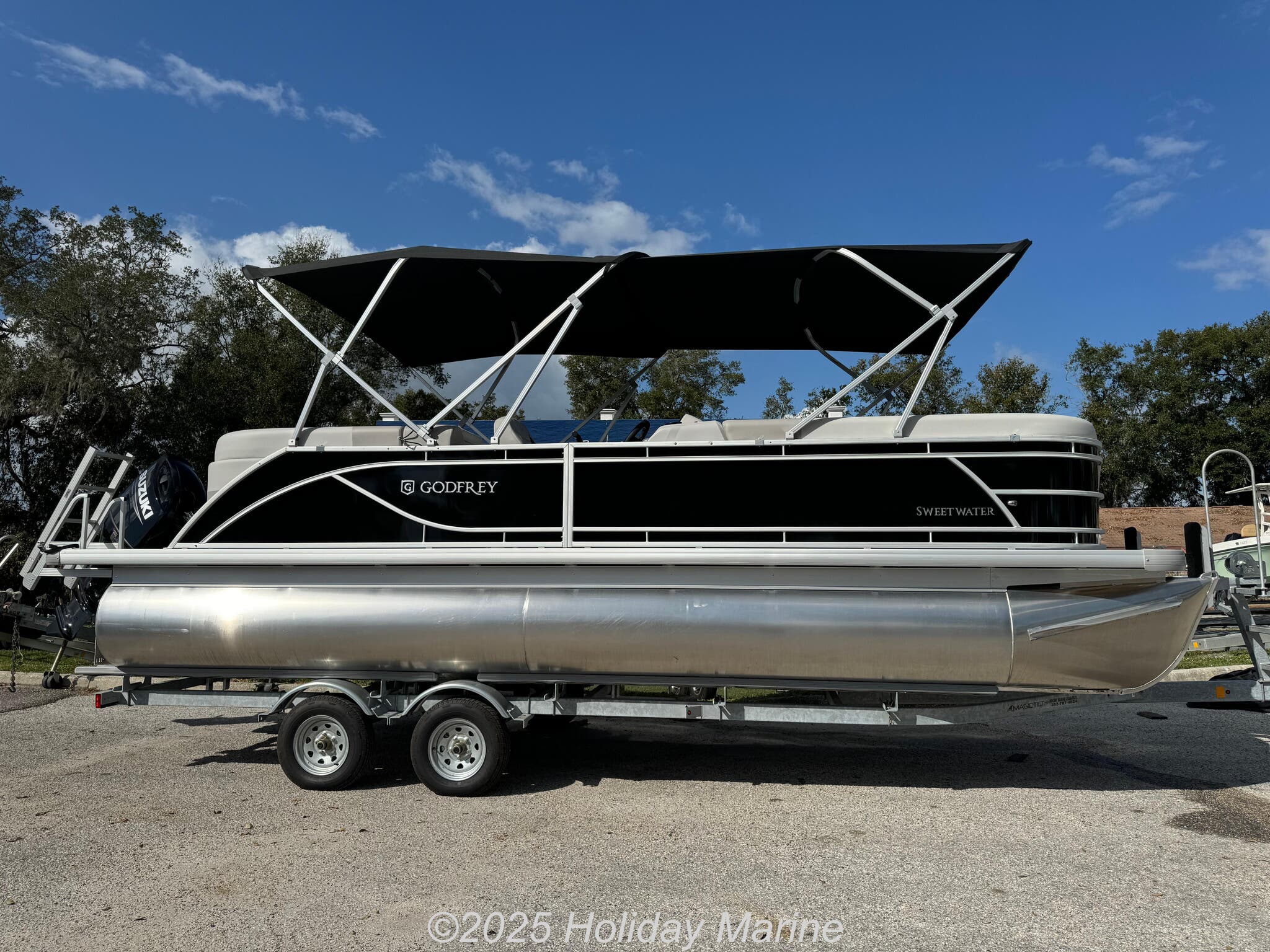 Pontoon - 2025 Sweetwater 2286 SB | Motor & Keel