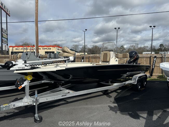 2025 Xpress Hyper-Lift Series H22B