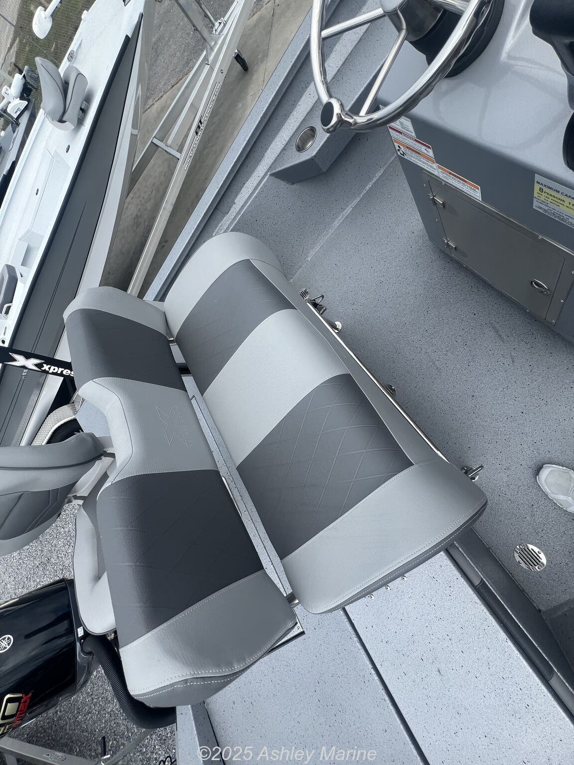 2025 Xpress Hyper-Lift Series H22B