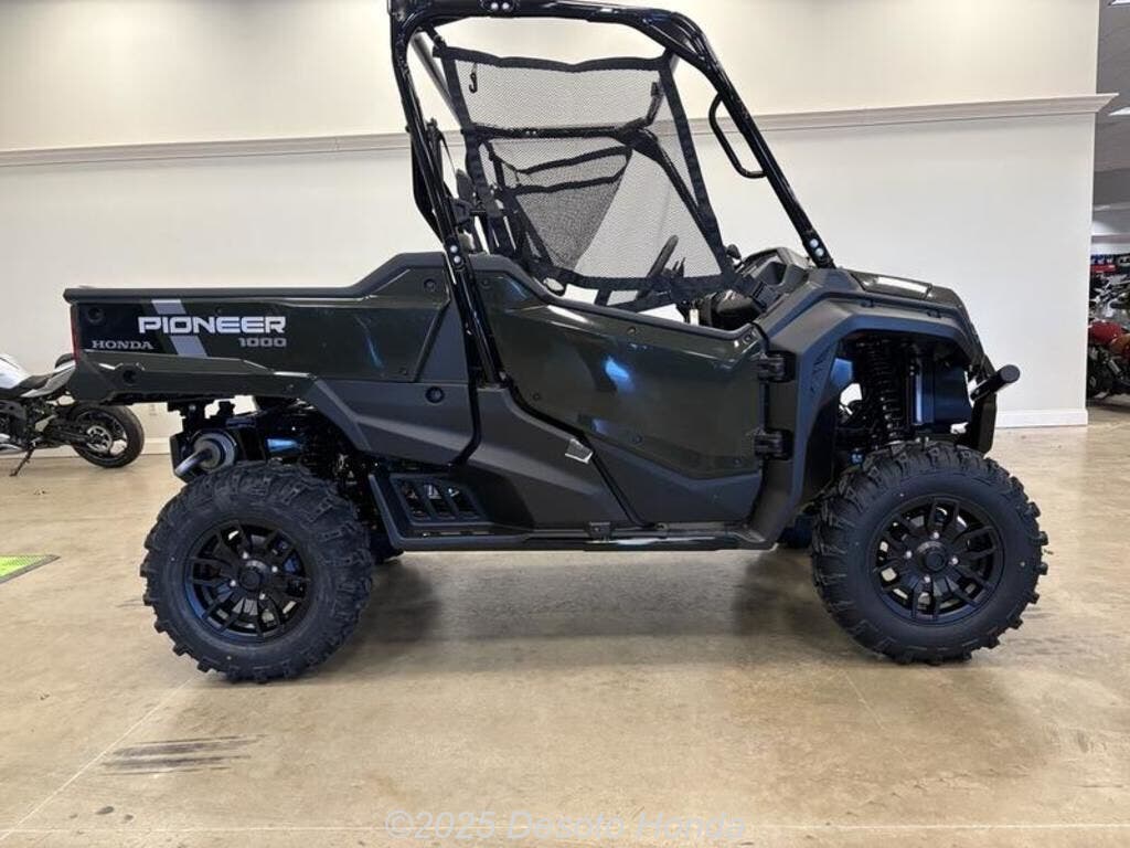 Utility UTV For Sale - 2025 Honda Pioneer 1000 Deluxe | Rev & Roam