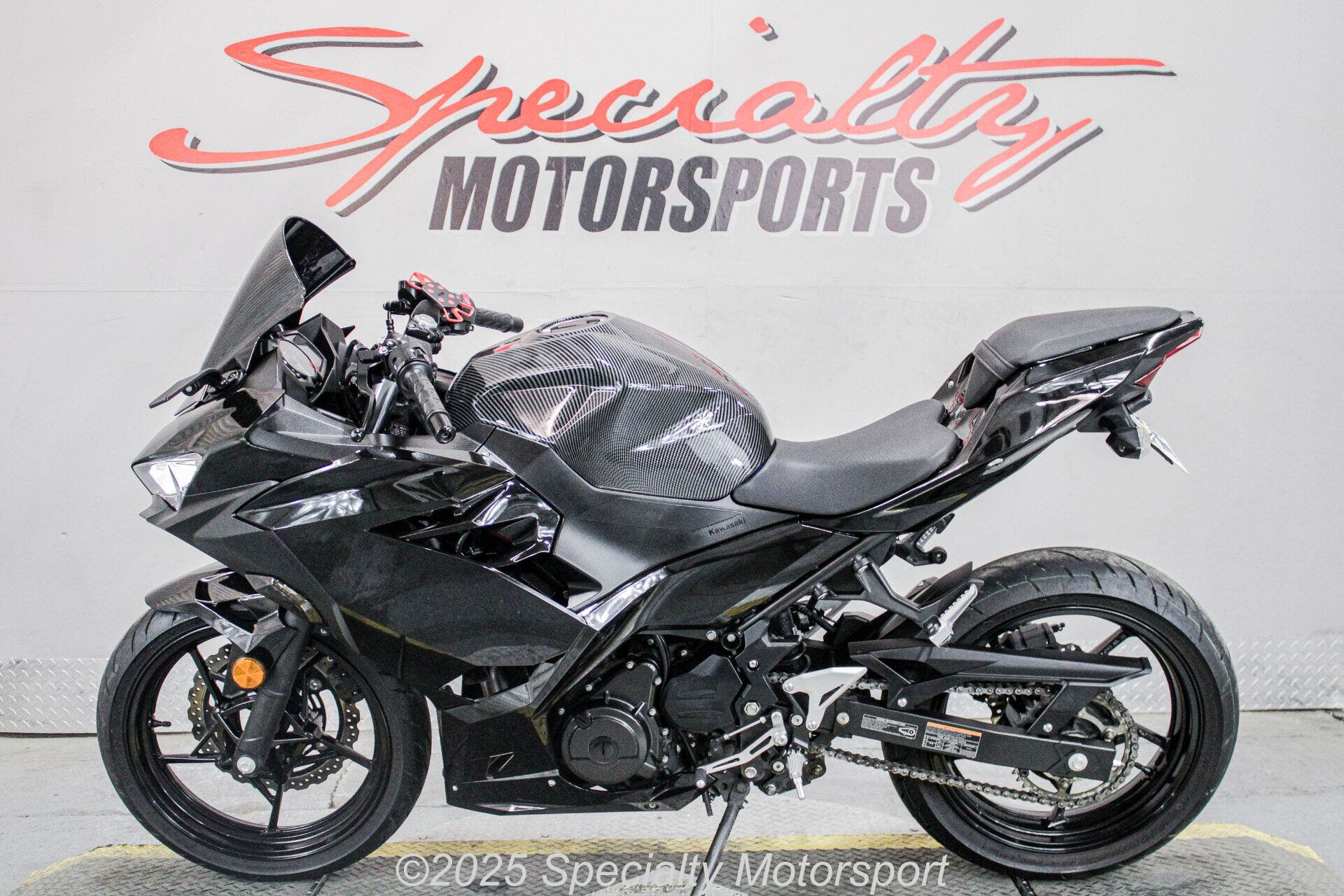 Sport Motorcycle For Sale - 2018 Kawasaki Ninja 400 | Rev & Roam