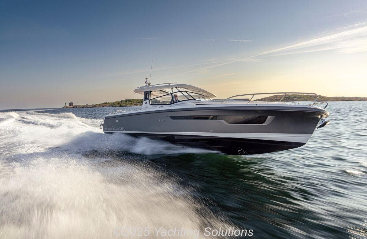 Cruiser - 2025 Nimbus W11 | Motor & Keel