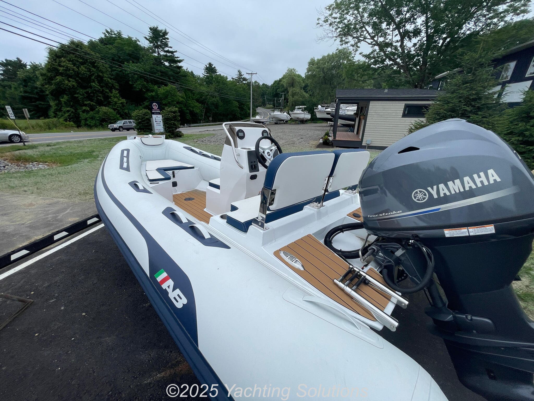 Inflatable - 2025 AB Inflatables Alumina 15 ALX | Motor & Keel